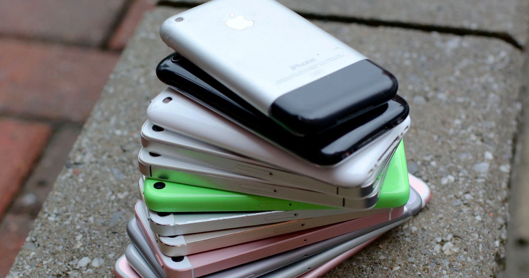 Apple- Indestructible – Alexis Magnuson