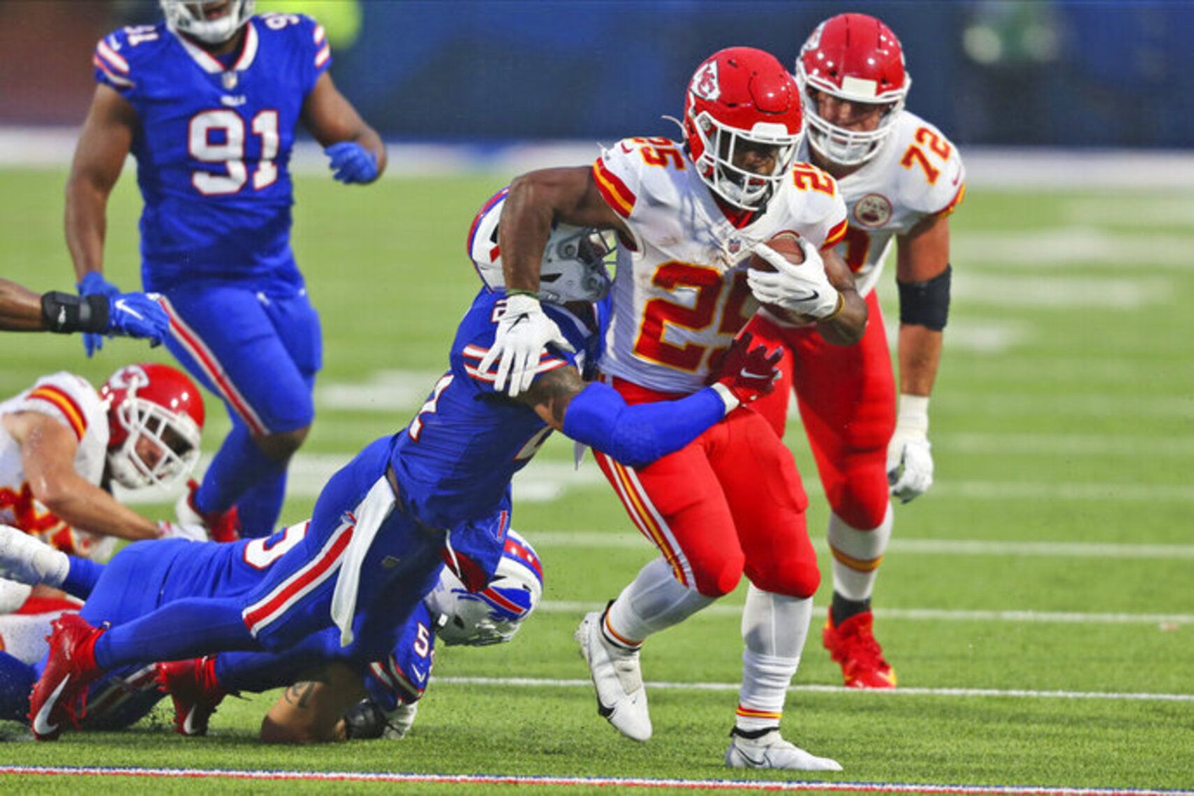 Kansas City Chiefs-Buffalo Bills Week 6 Game Drew 12.2 Million Viewers