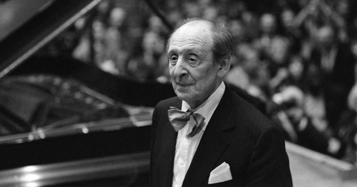 Musicians With The Most Grammy Awards (And Their Net Worths)