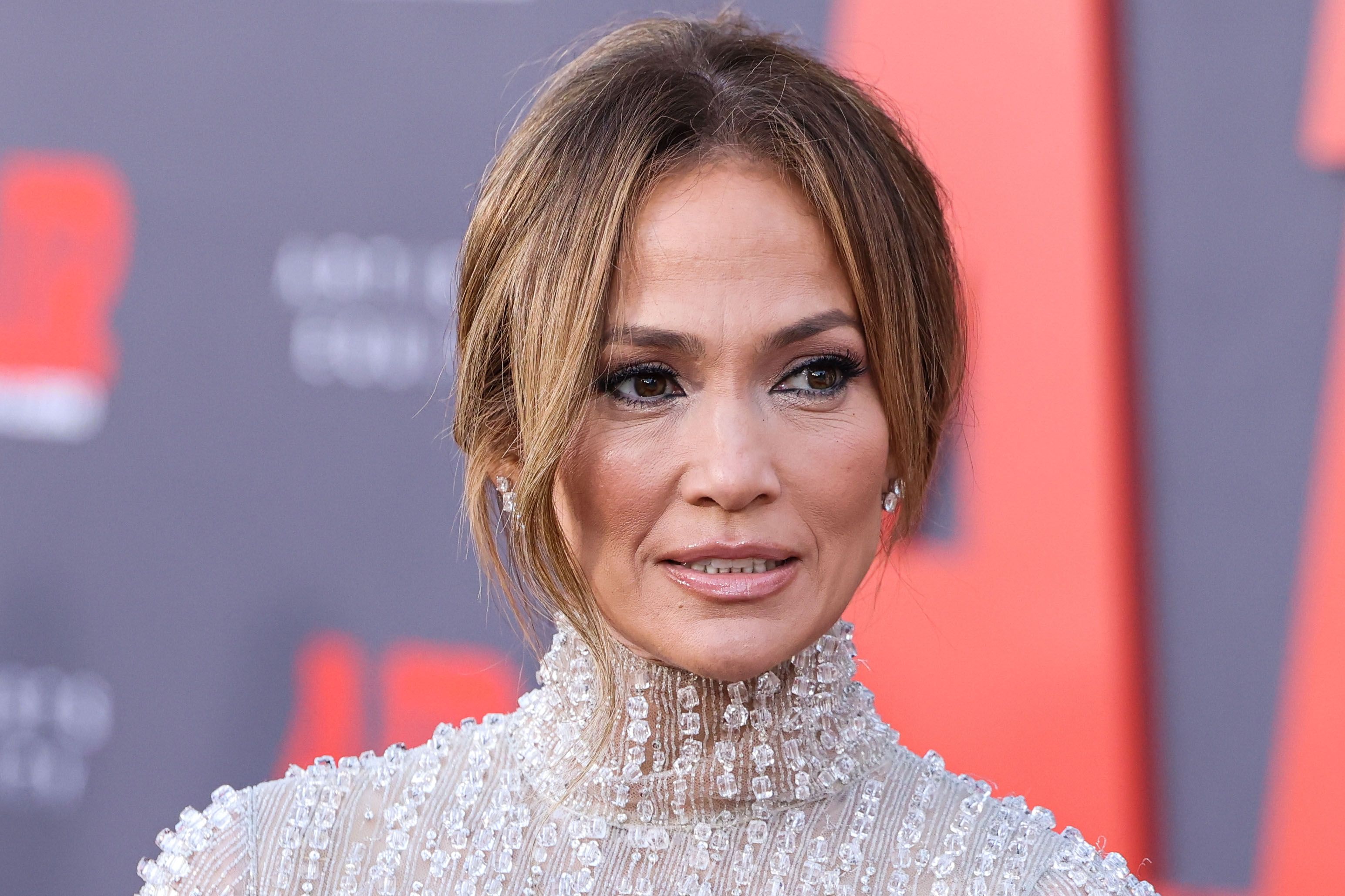 The Cast Of Netflix's Atlas (2024), Ranked By Net Worth